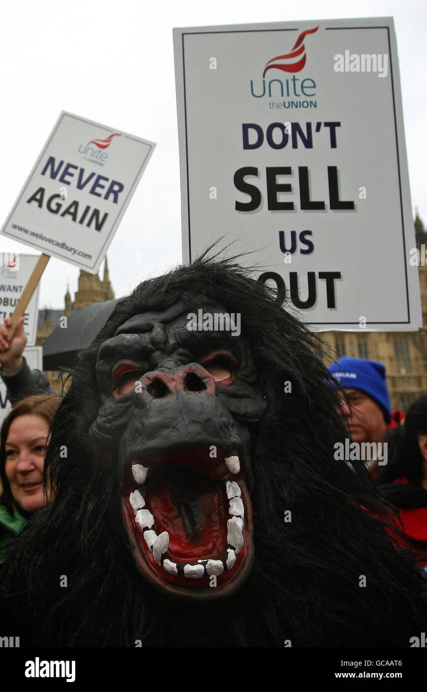 Cadbury workers demonstrate outside the houses of parliament hi-res ...