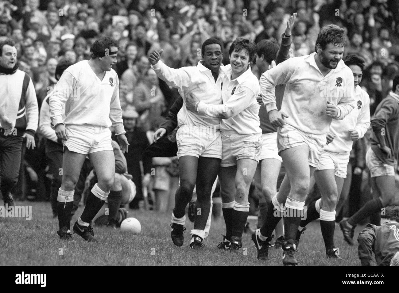 Rugby union action scoring Black and White Stock Photos & Images - Alamy