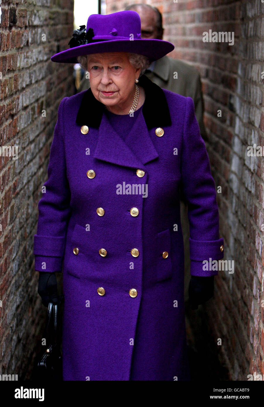 Queen Elizabeth II visits King's Lynn Stock Photo - Alamy