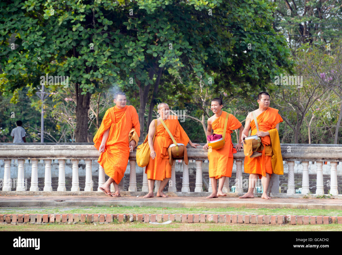 Thai monk party hi-res stock photography and images - Alamy
