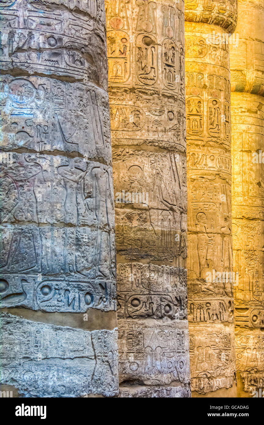 Karnak temple - the great hypostyle hall - a cavernous hall once ...