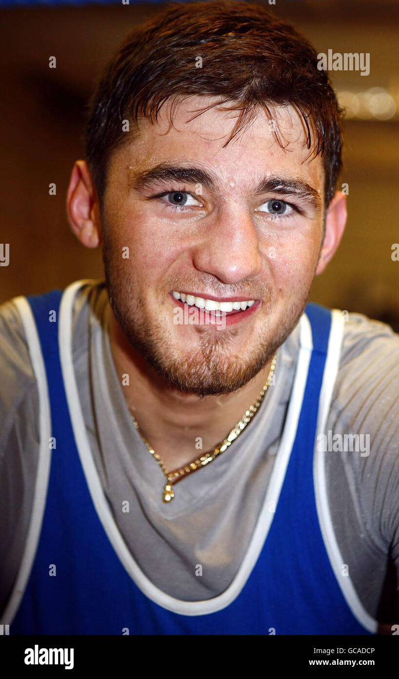 Boxing - Nathan Cleverly Media Work-Out - Peacock Gym Stock Photo - Alamy