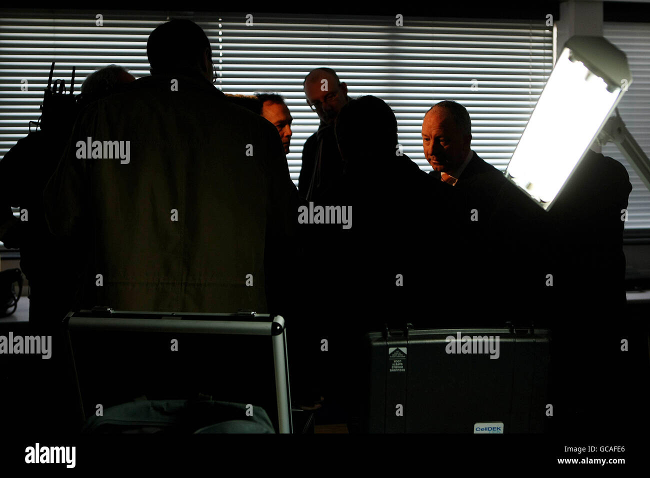 Justice Minister Dermot Ahern visits UCD Cybercrime Centre Stock Photo ...