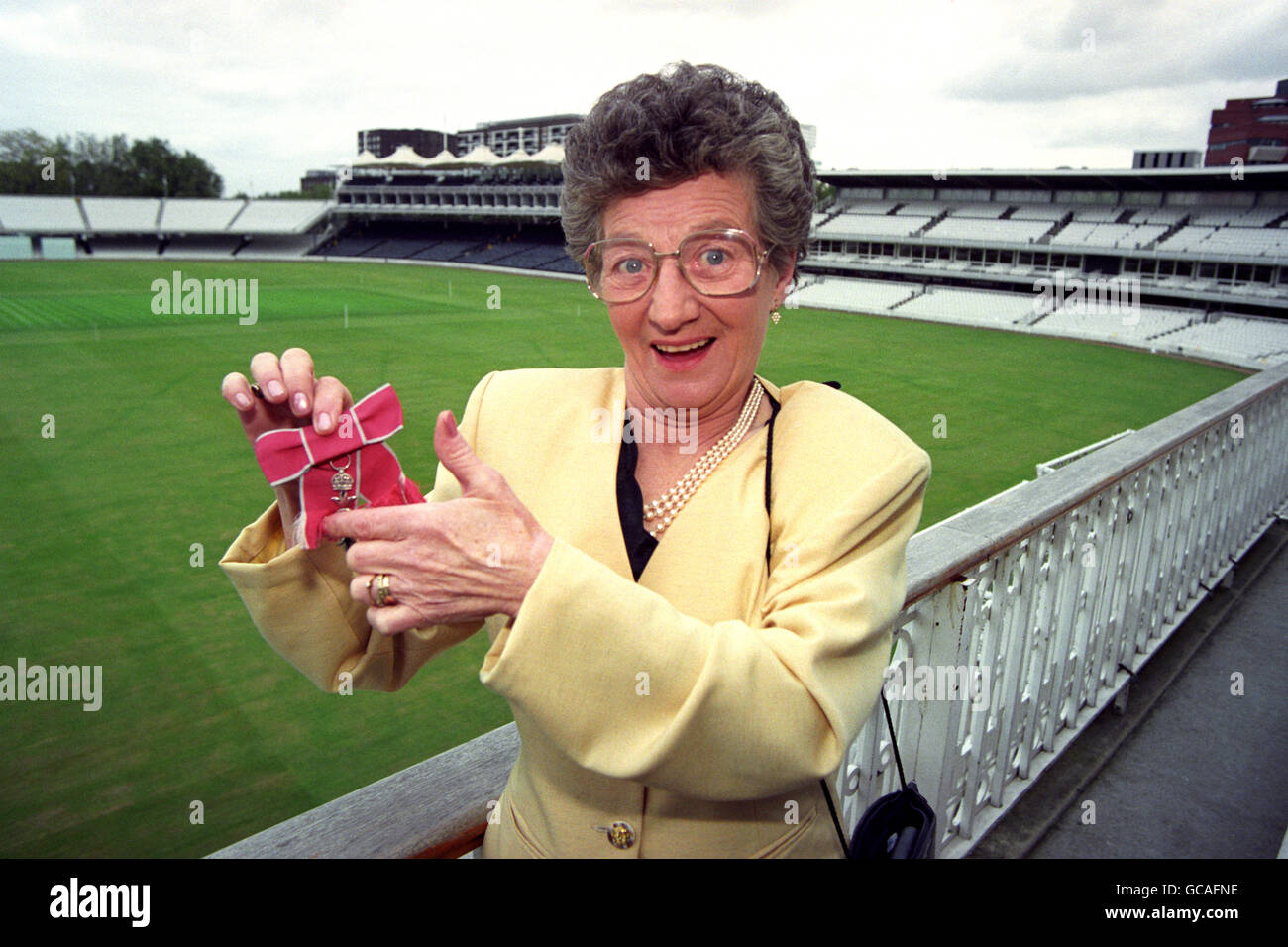 Catering manager lords cricket ground past 32 years hi-res stock ...