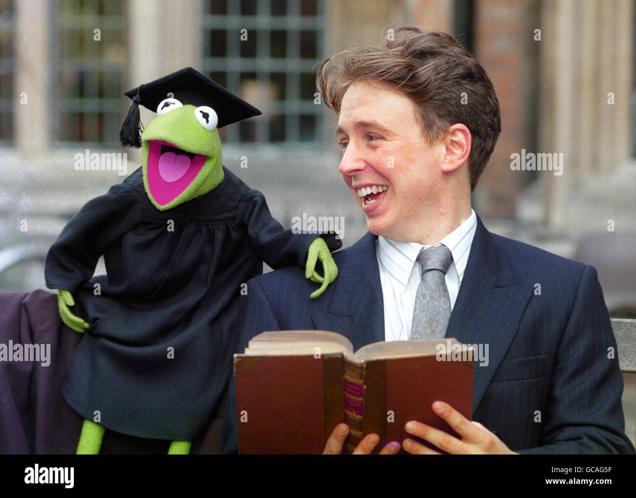 Kermit frog prepares later in evening oxford universitys union society ...