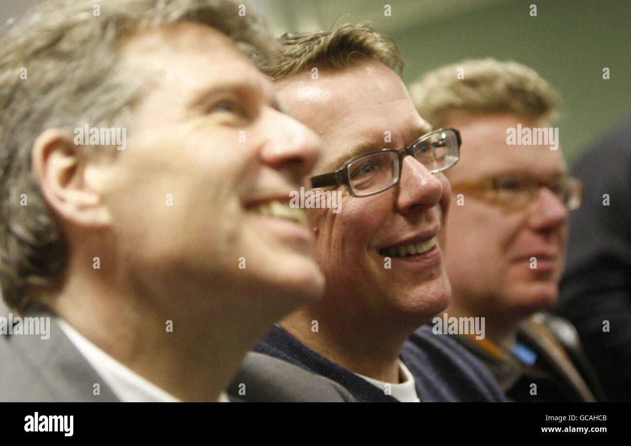 The proclaimers portrait hi-res stock photography and images - Alamy
