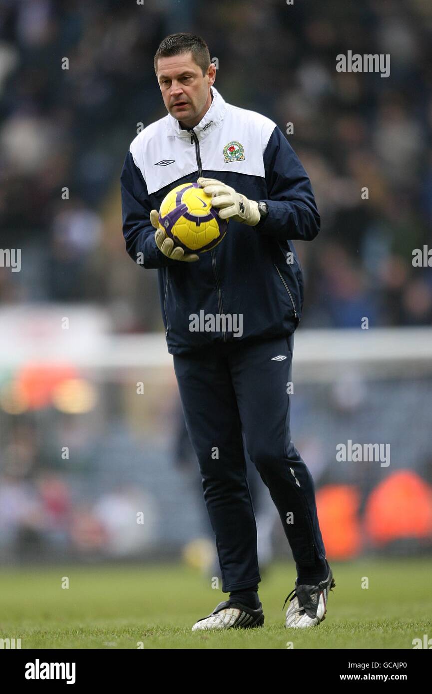 Blackburn rovers goalkeeping coach bobby mimms hi-res stock photography ...
