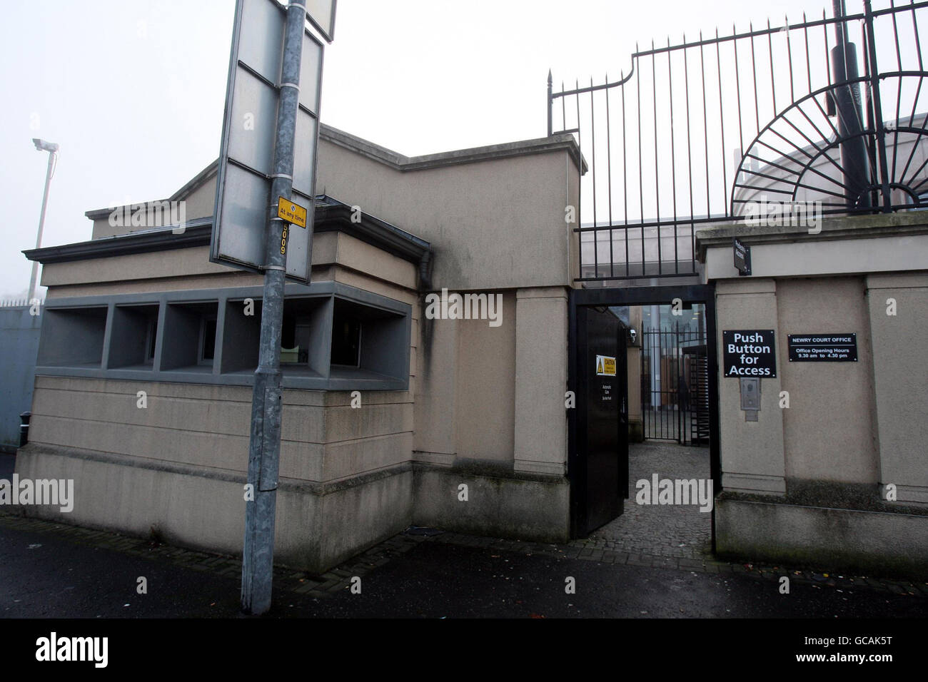 Newry courthouse hi-res stock photography and images - Alamy
