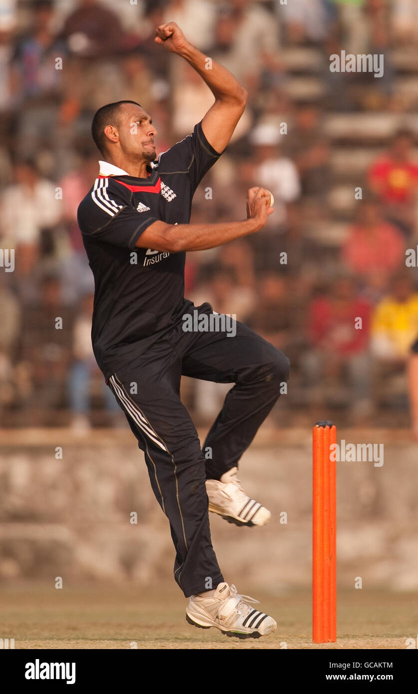 Cricket - Tour Match - BCB XI v England - Khan Shaheb Osman Ali Stadium ...