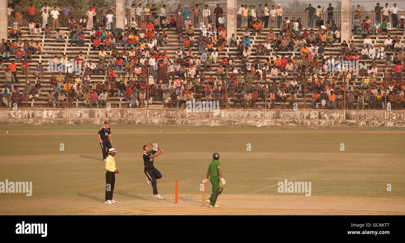 Cricket - Tour Match - BCB XI v England - Khan Shaheb Osman Ali Stadium ...
