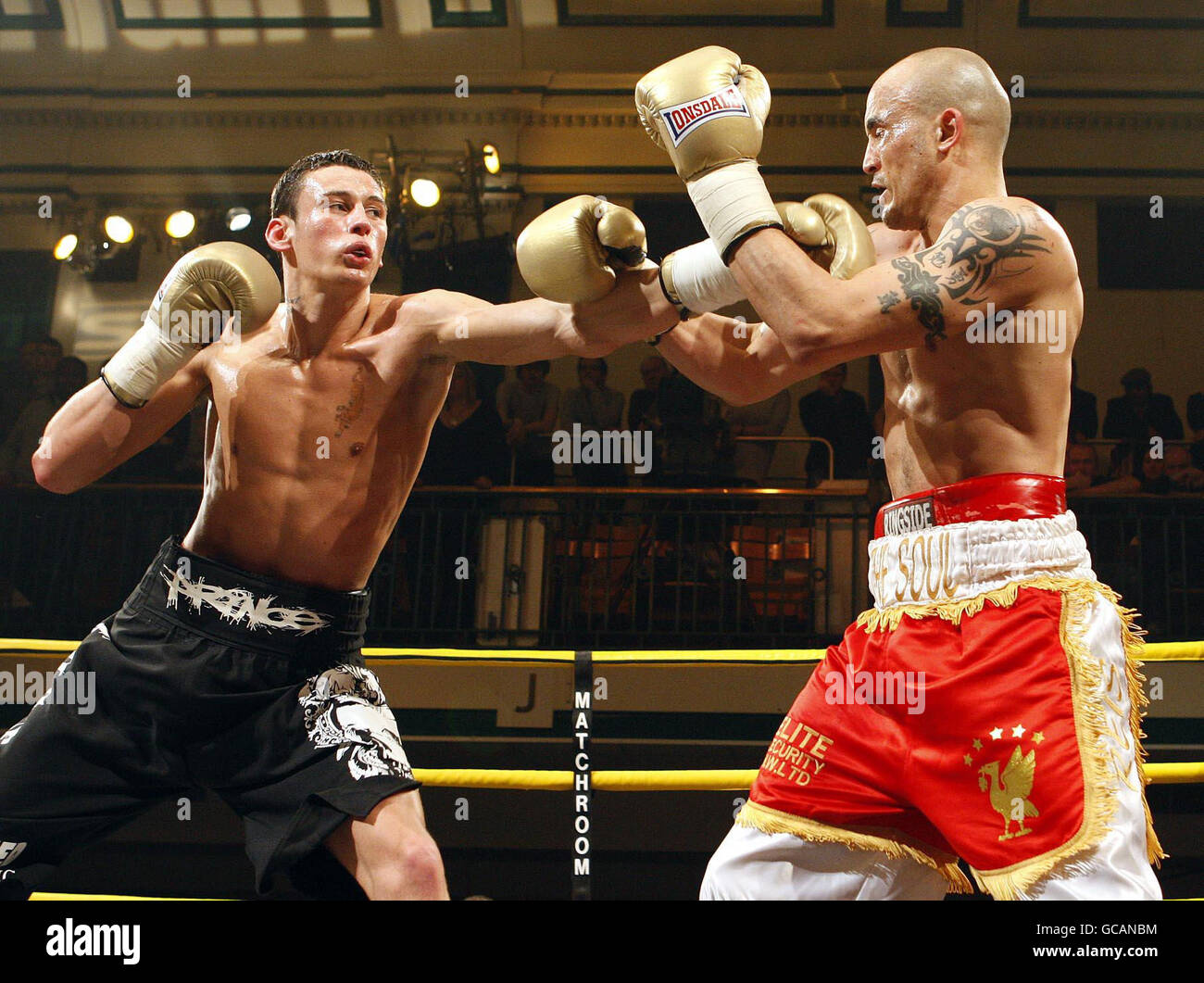 Boxing - Light-Middleweight Prizefighter Tournament - York Hall Stock ...