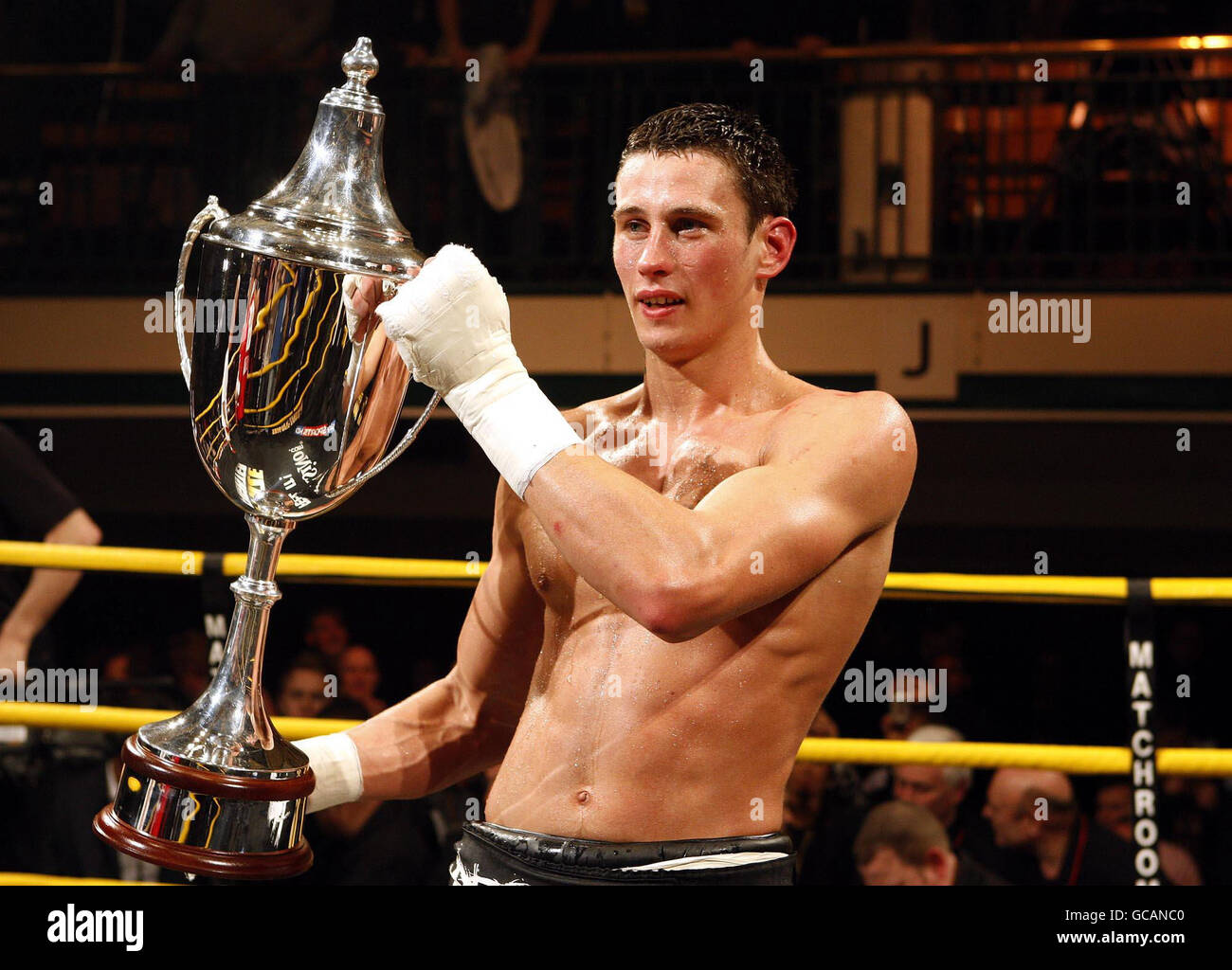 Boxing - Light-Middleweight Prizefighter Tournament - York Hall Stock ...