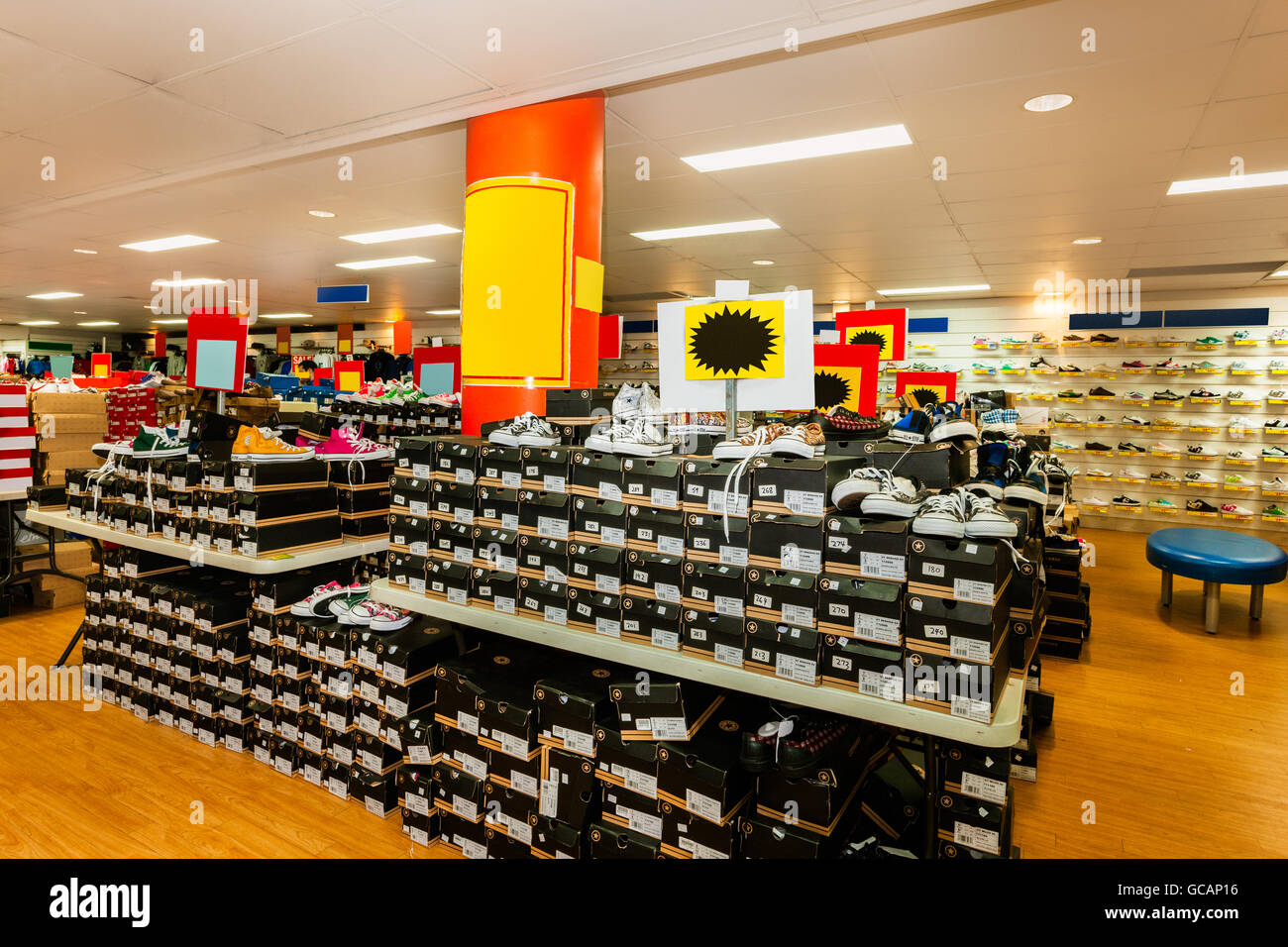 Crazy prices hi-res stock photography and images - Alamy