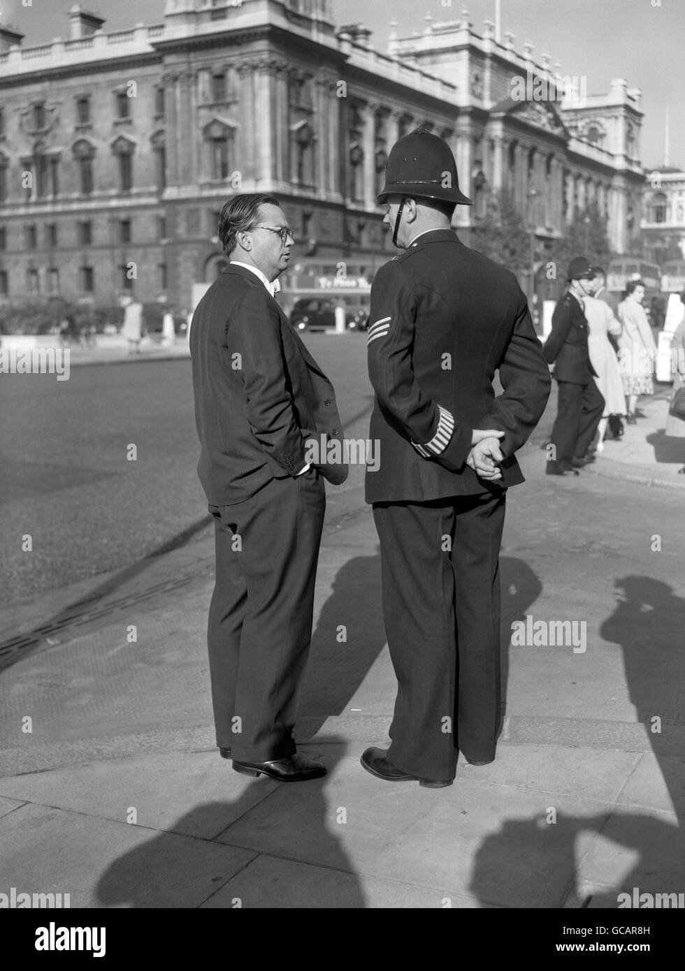 New parliament house Black and White Stock Photos & Images - Alamy