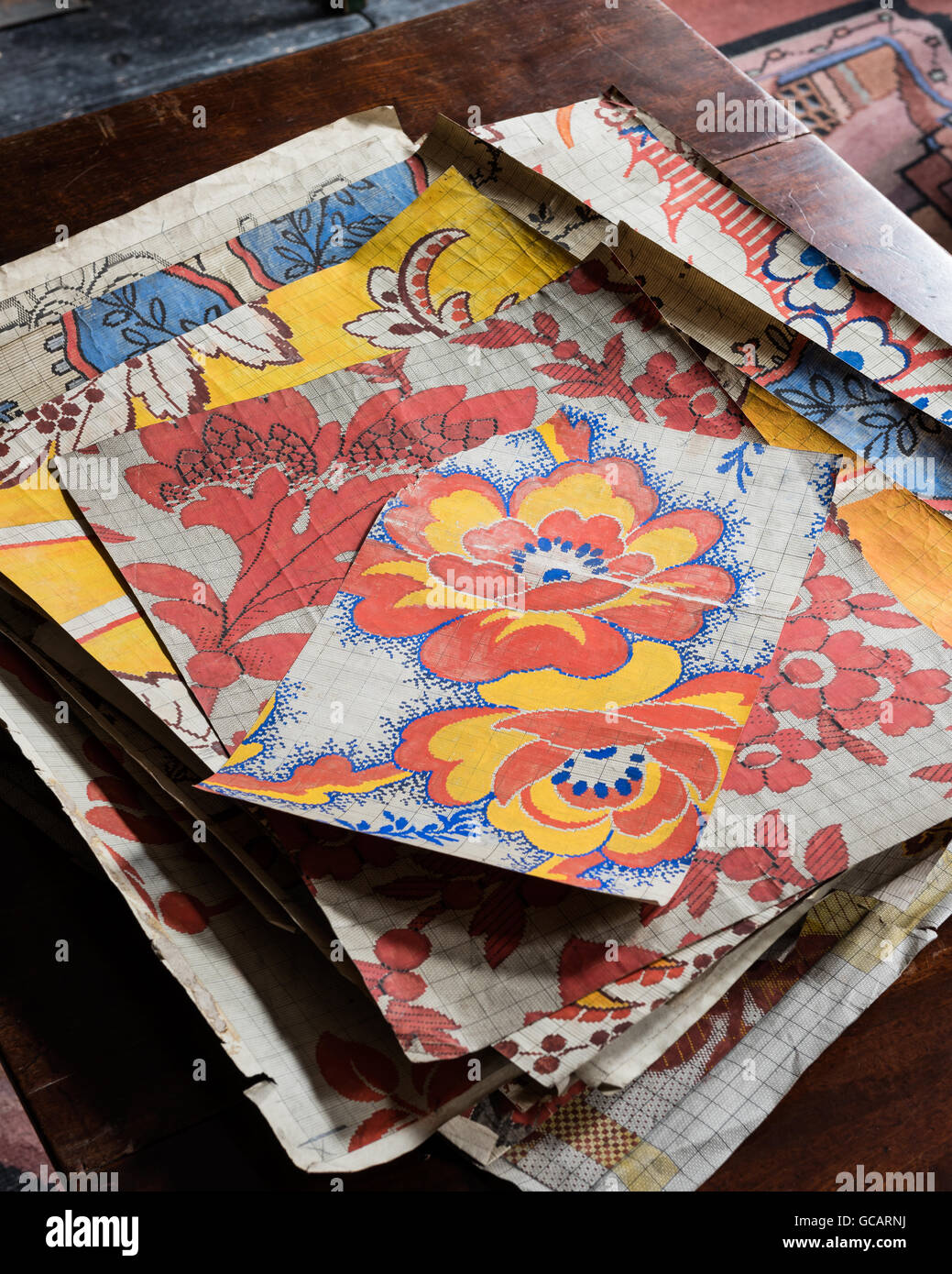 Spitalfields silk hi-res stock photography and images - Alamy