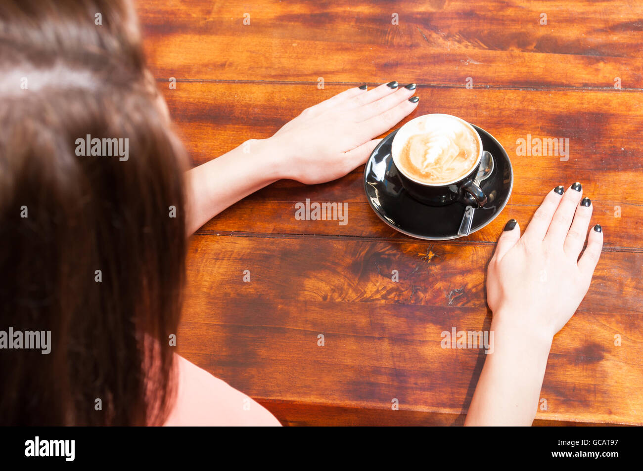 Woman restaurant terrace back hi-res stock photography and images - Alamy