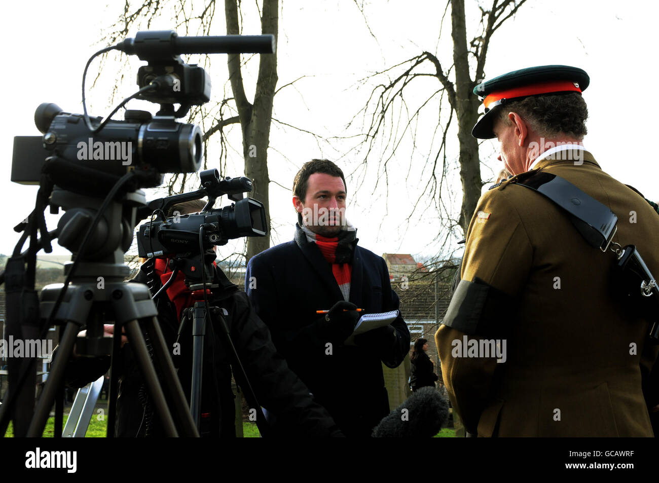 Military journalist hi-res stock photography and images - Alamy