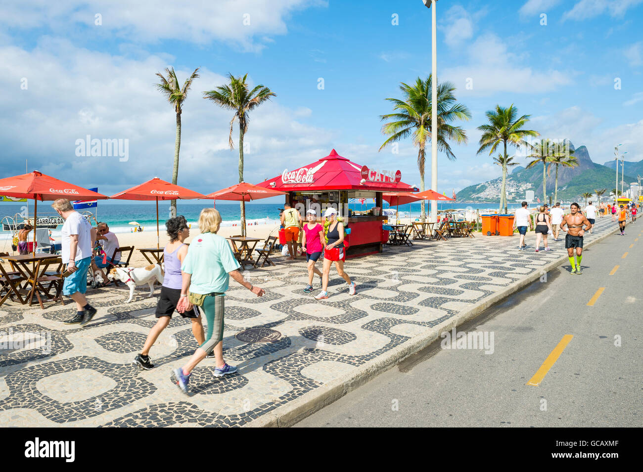 Typical sidewalk of rio de janeiro hi-res stock photography and images ...