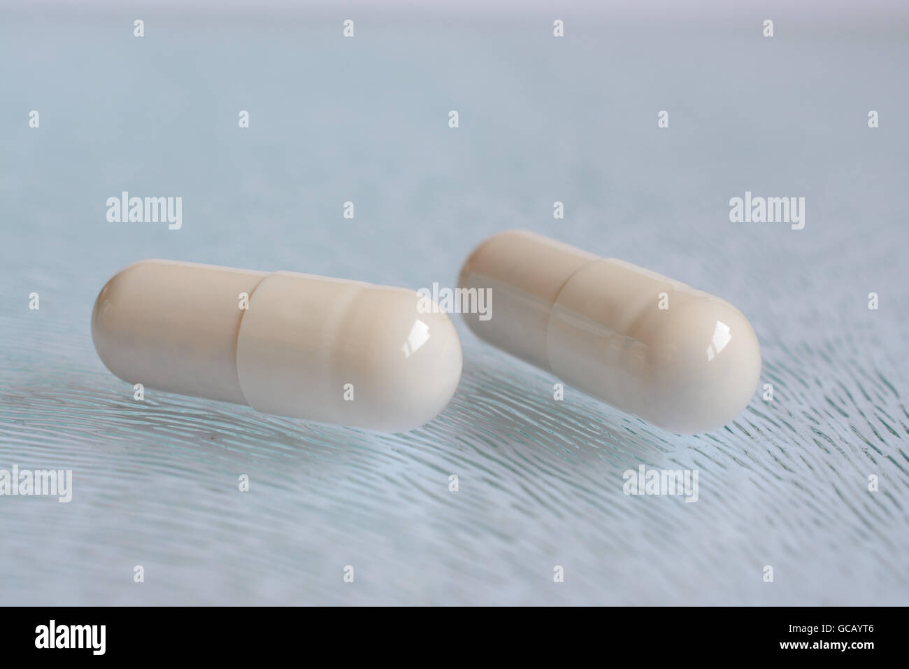 Pills closeup hi-res stock photography and images - Alamy