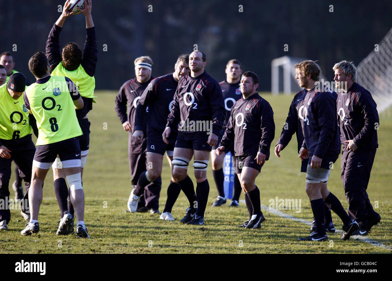Rugbyu england full length practicing mangsm hi-res stock photography ...