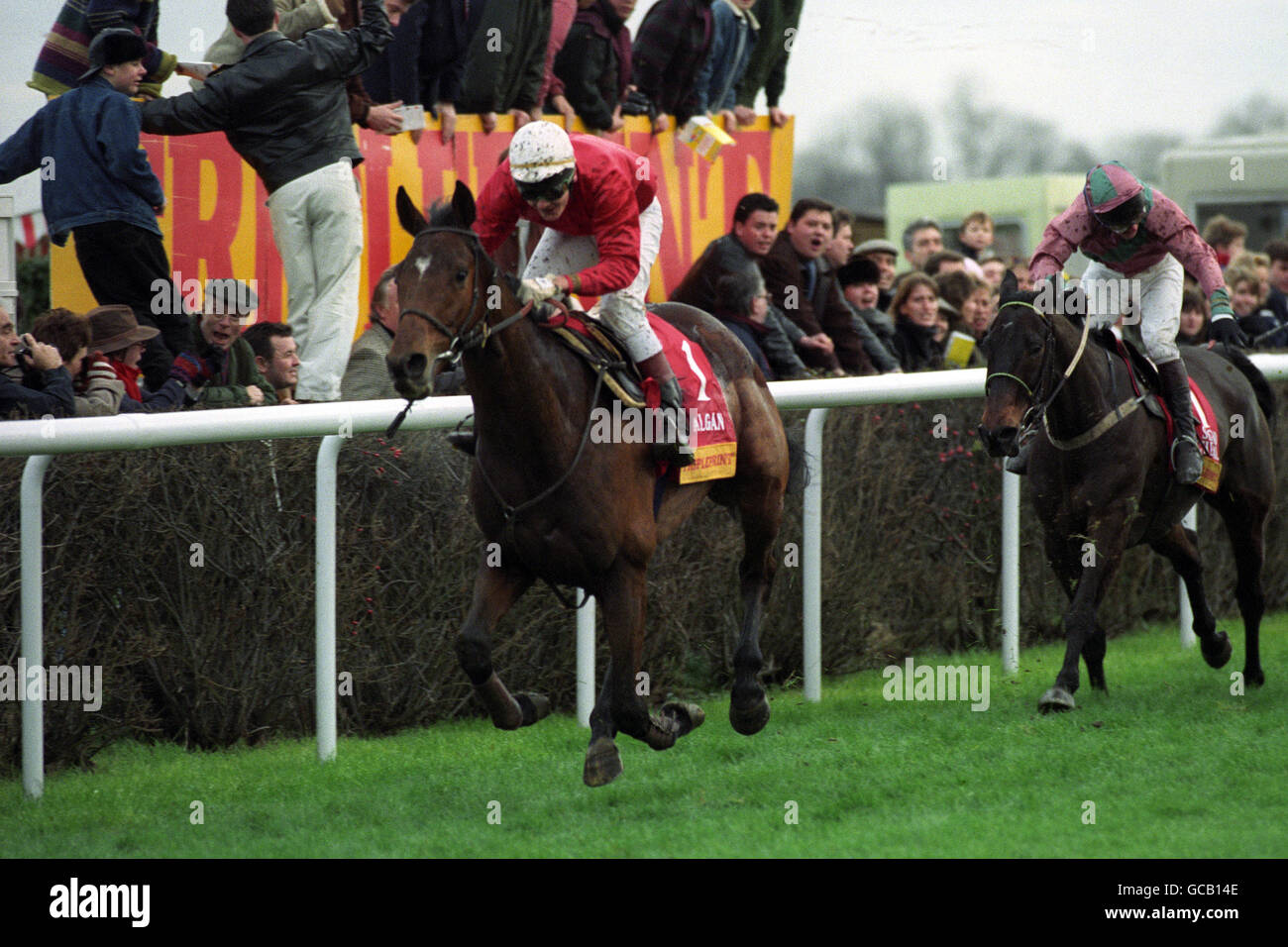 Horse Racing - King George VI Chase - Kempton Park Stock Photo - Alamy