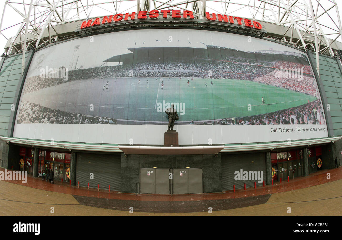 General view of the exterior of old trafford hi-res stock photography ...