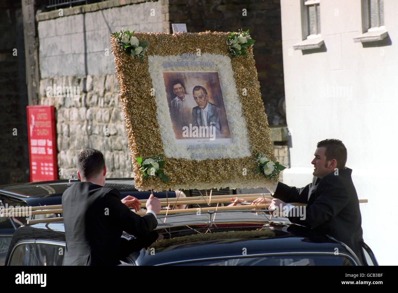 Kray twins funeral hi-res stock photography and images - Alamy