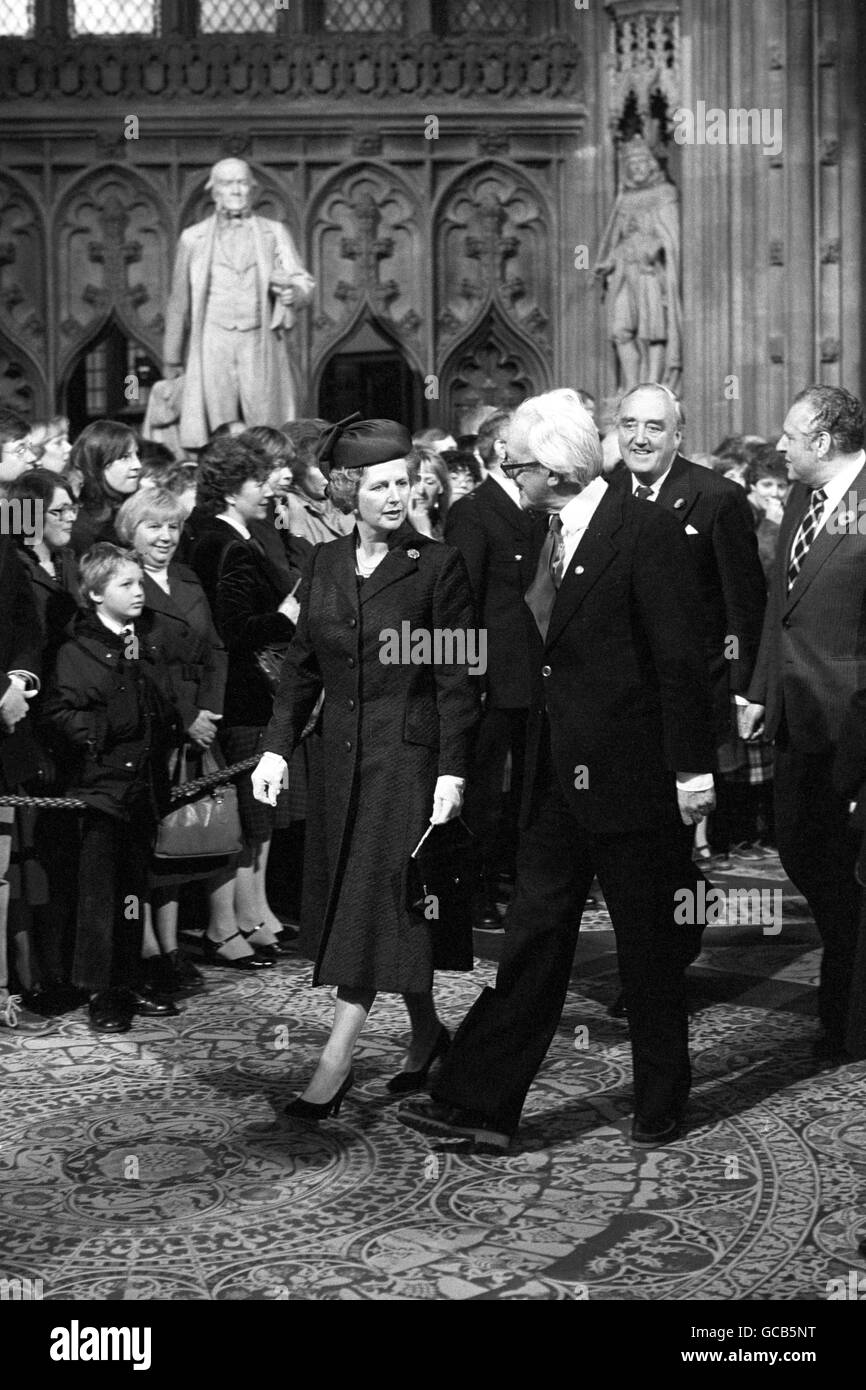 Politics - State Opening of Parliament - London Stock Photo - Alamy
