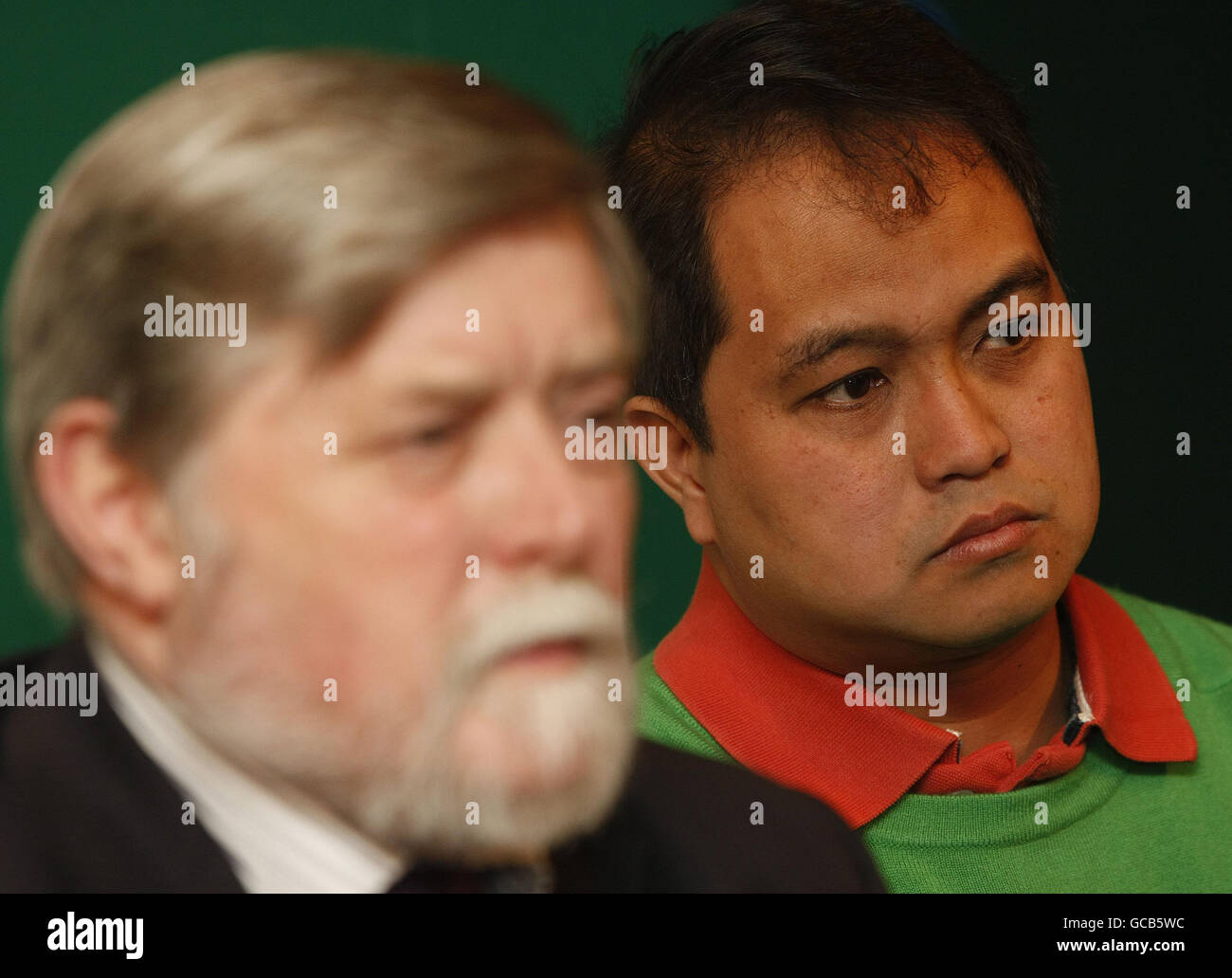 Sacked worker goes on hunger strike Stock Photo - Alamy