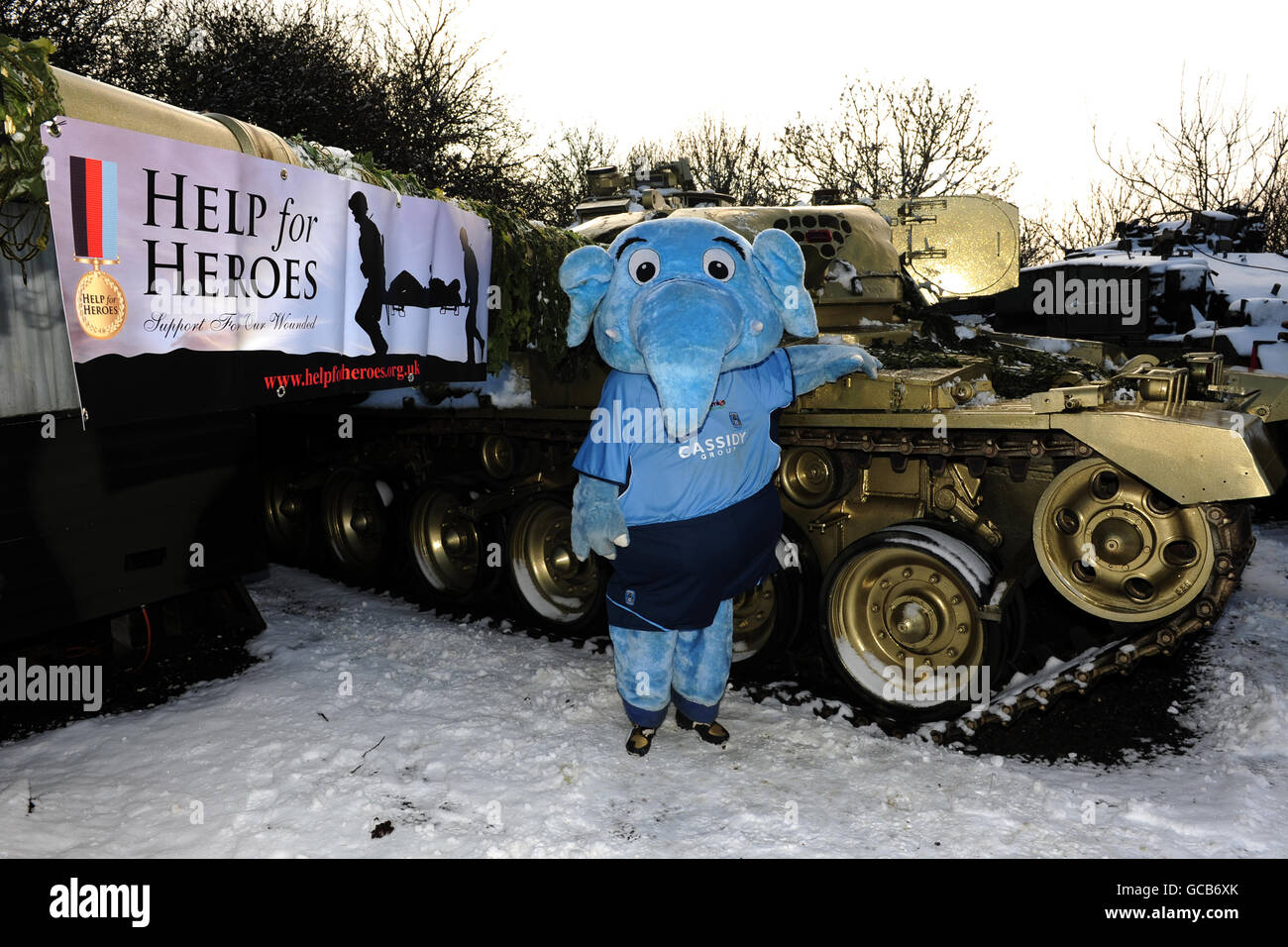 Sky blue sam with mascots hi-res stock photography and images - Alamy
