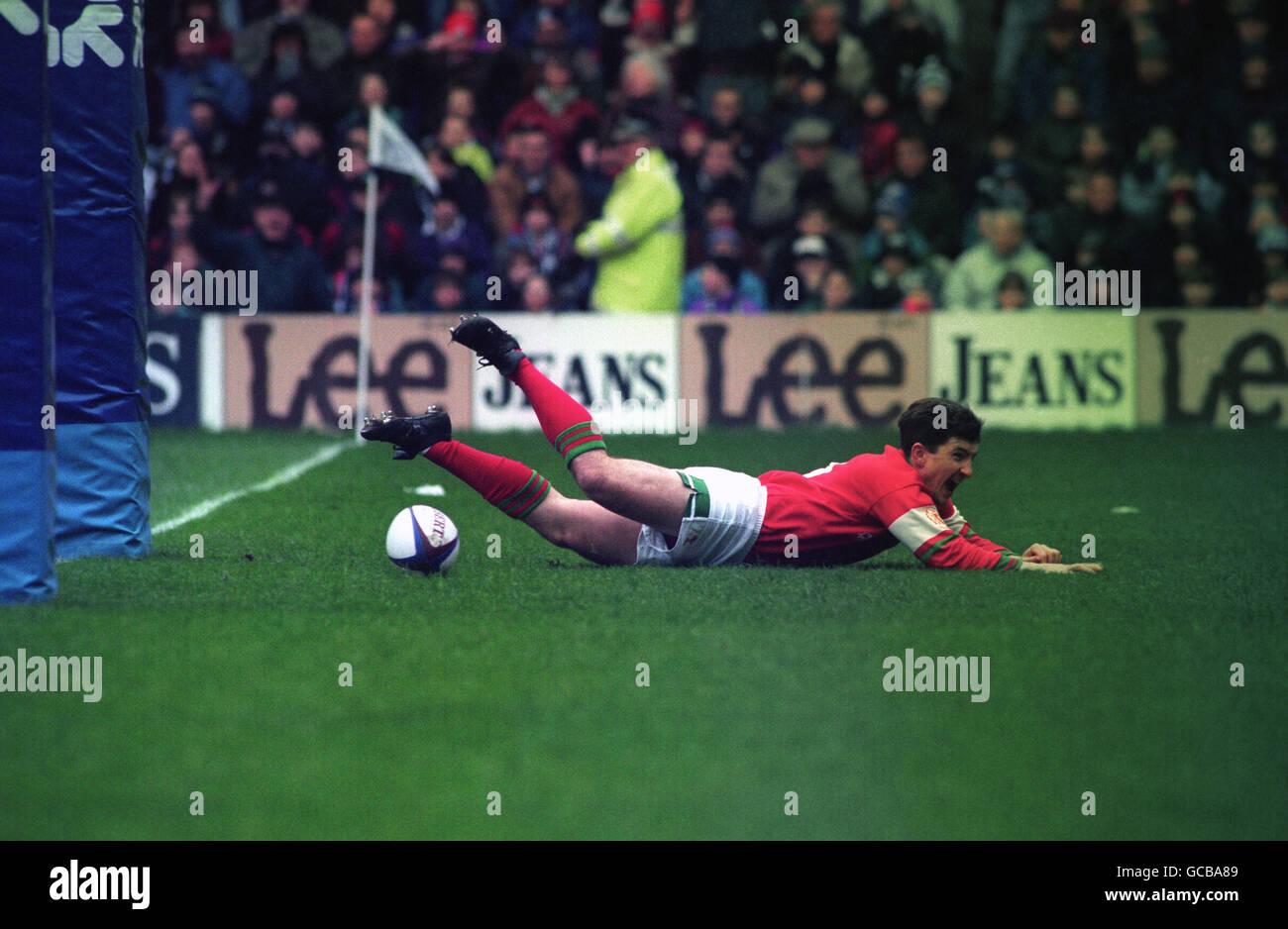 Robert jones wales hi-res stock photography and images - Alamy