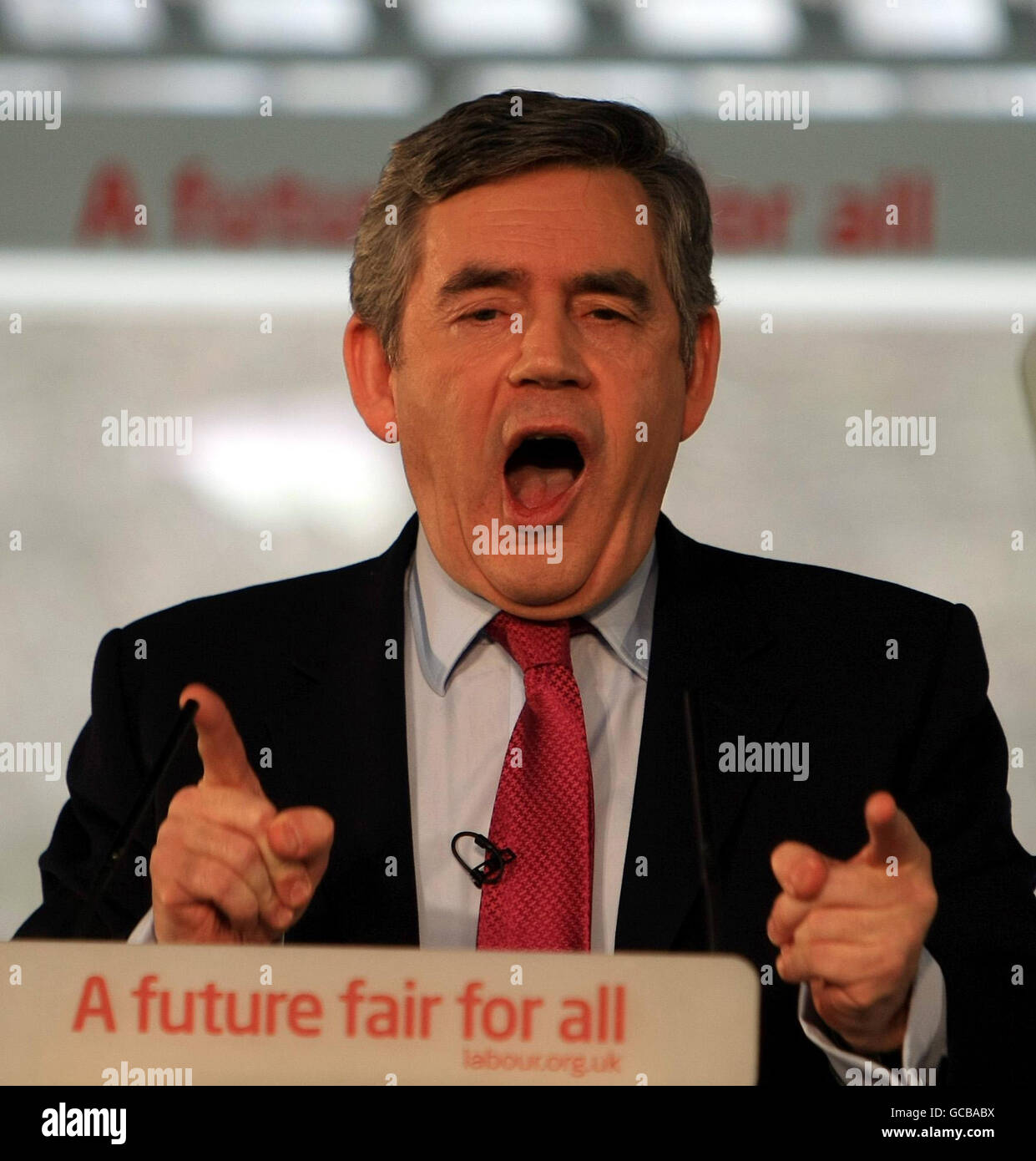 The open university gordon brown hi-res stock photography and images ...