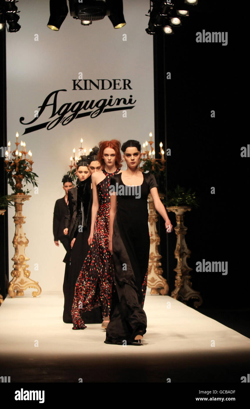 Kinder models hi-res stock photography and images - Alamy