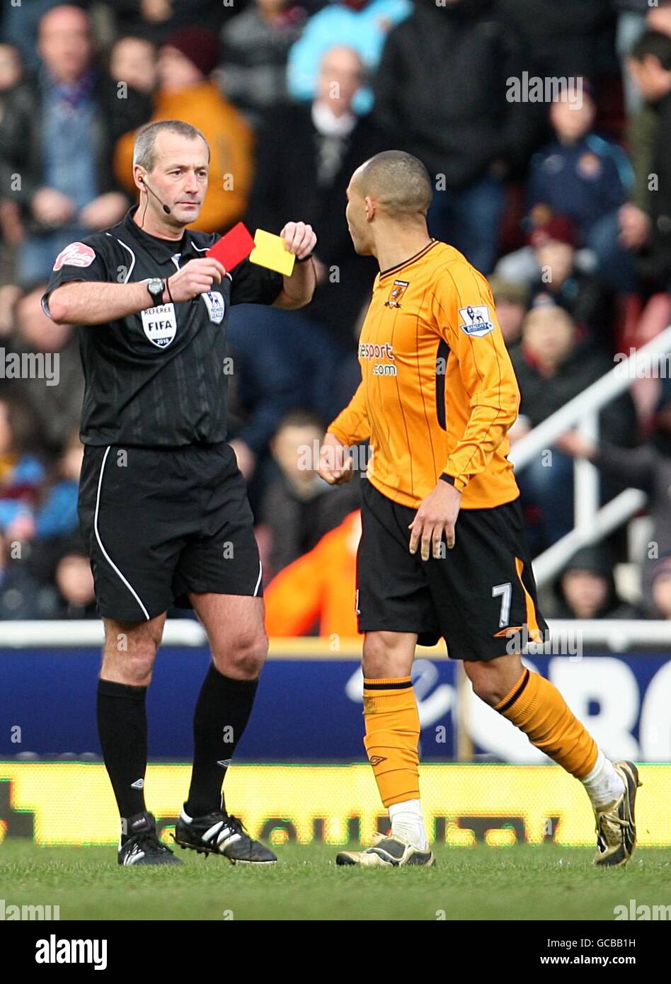 Football full length martin atkinson datacoapplies hi-res stock ...