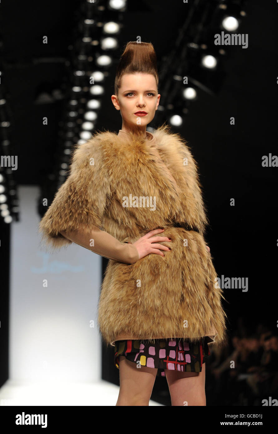 Issa london coat hi-res stock photography and images - Alamy