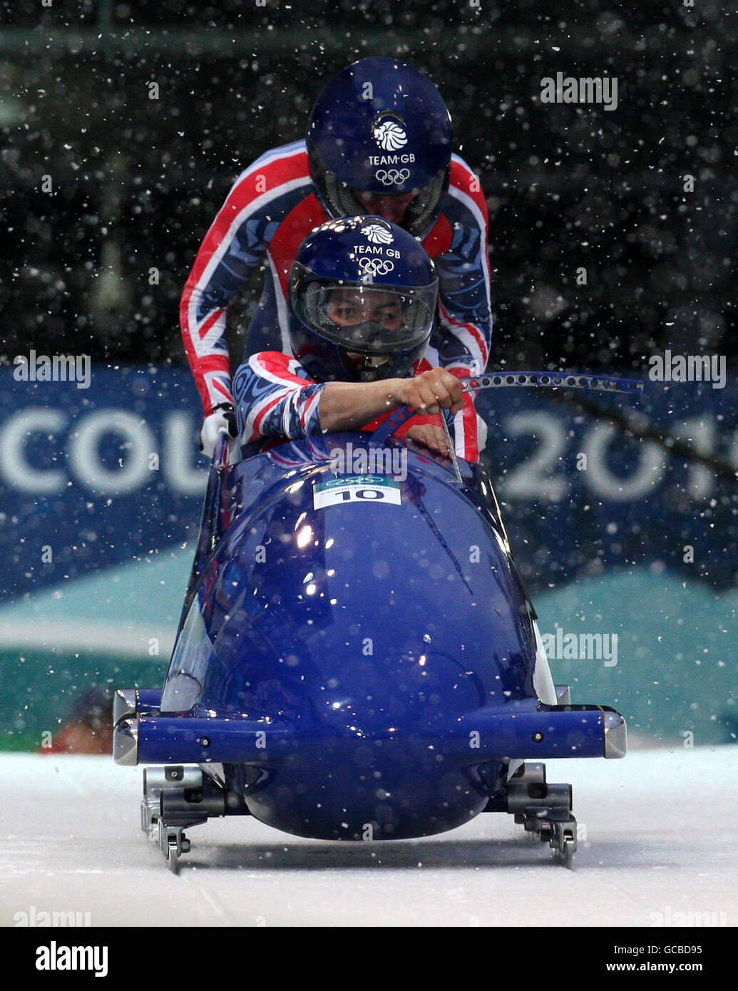 Great Britain's Nicola Minichello and Gillian Cooke in their first run ...