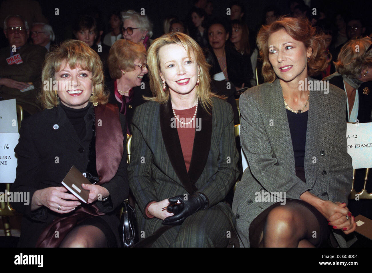 ELAINE PAGE-ANG. REES-JANE HOW Stock Photo - Alamy