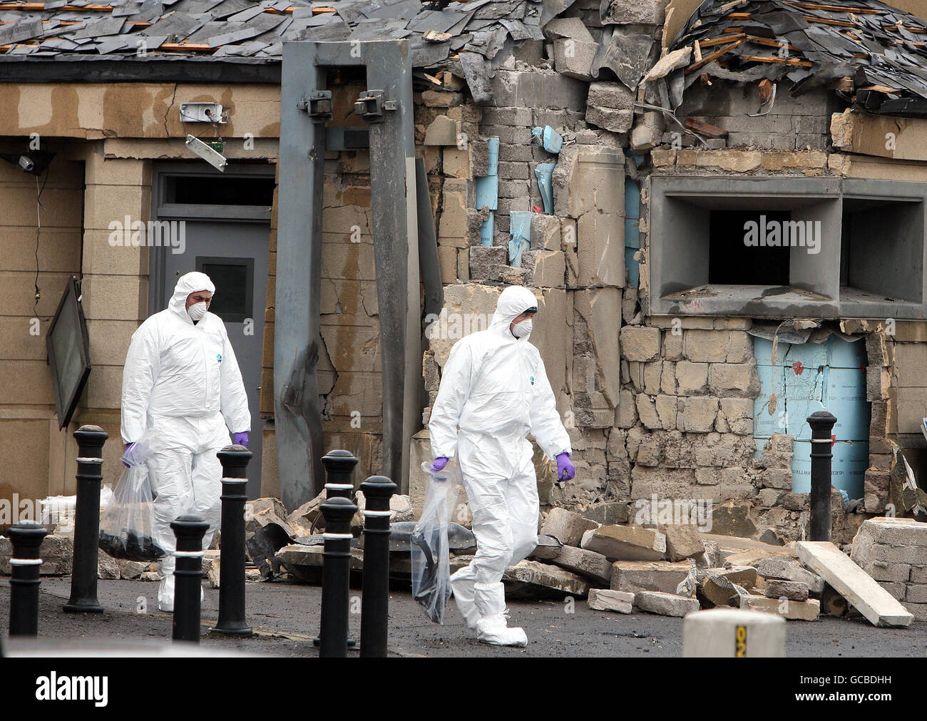 Te police gather evidence hi-res stock photography and images - Alamy Te police gather evidence hi-res stock photography and images - Alamy