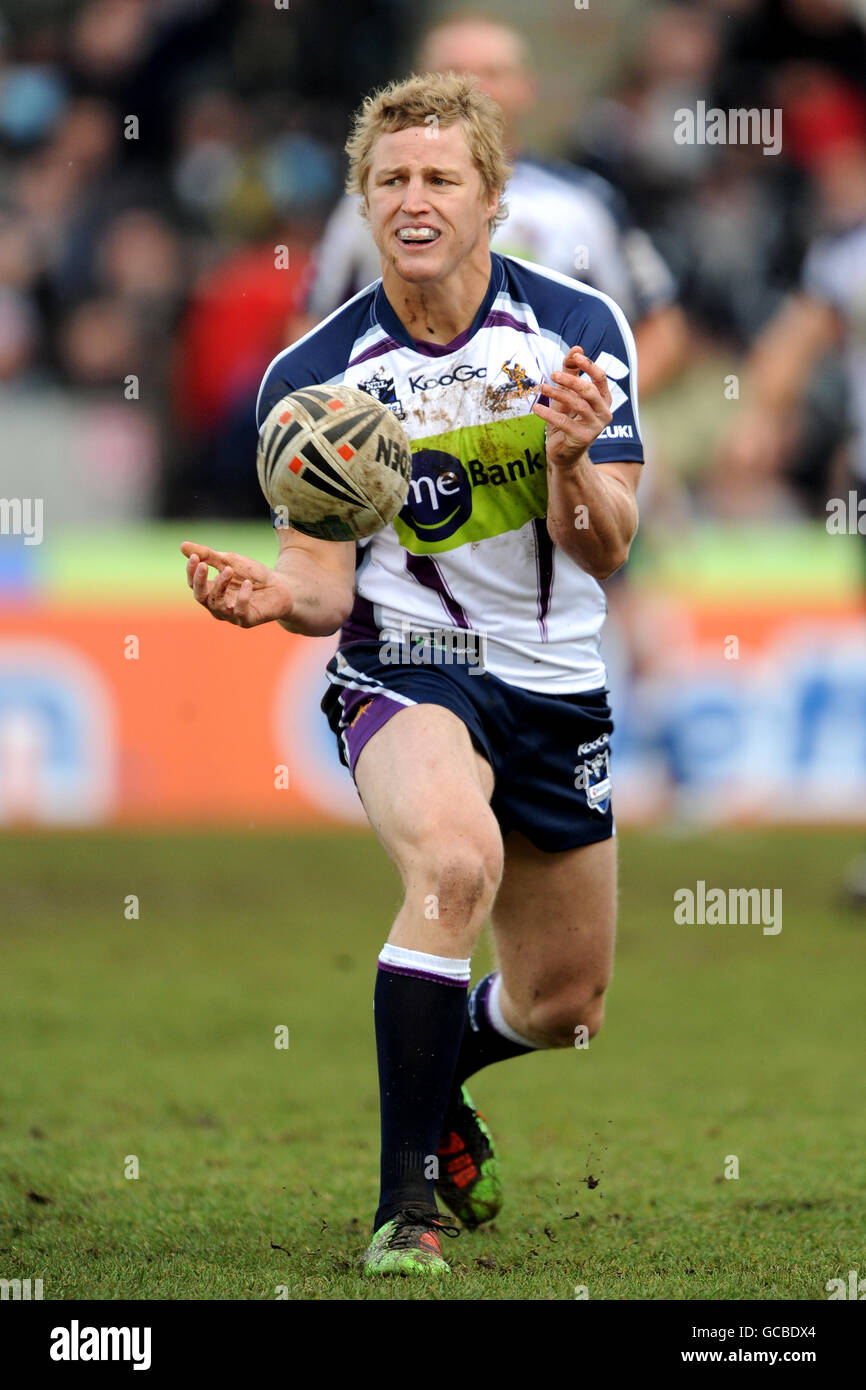 Brett finch hi-res stock photography and images - Alamy