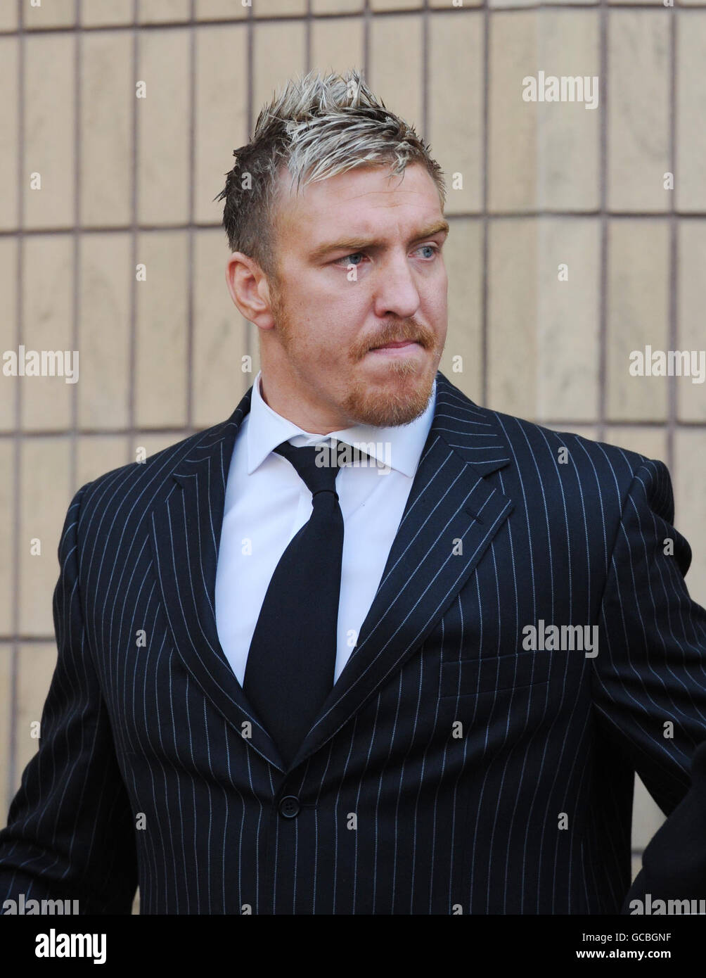 Andy powell in court hi-res stock photography and images - Alamy