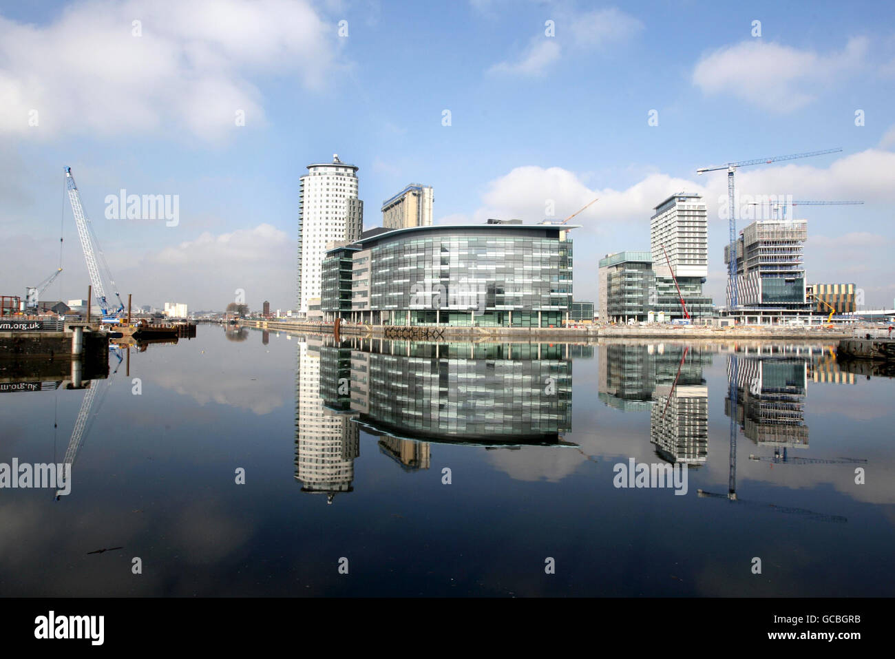 Construction work media city manchester hi-res stock photography and ...