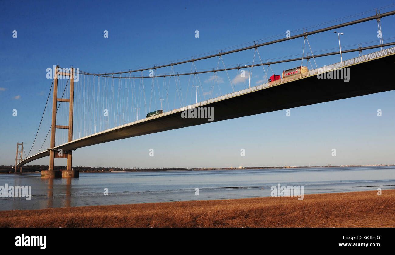 Hull stock. A general view of the Humber Bridge, Hull Stock Photo - Alamy