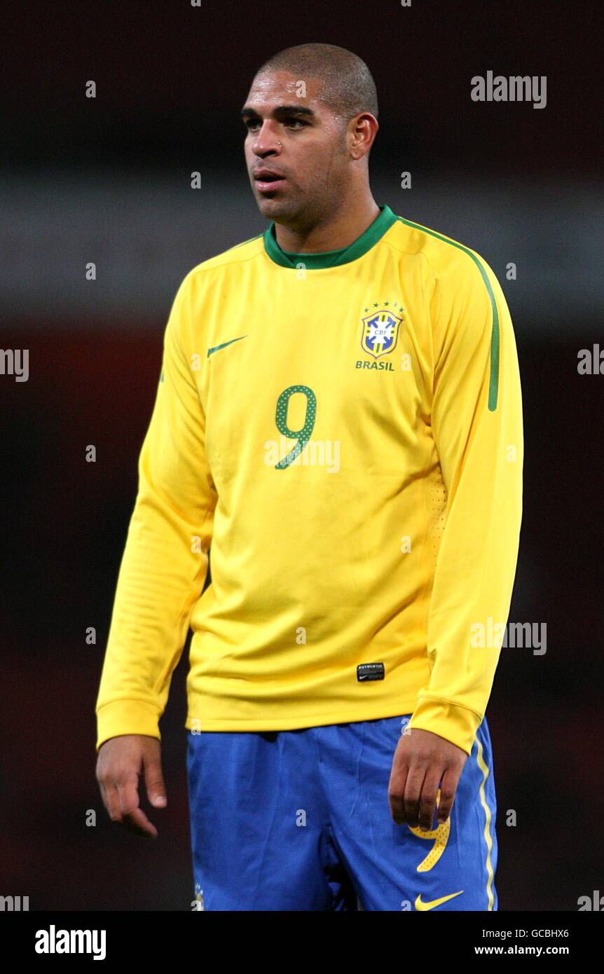 Soccer international friendly brazil v republic of ireland emirates ...