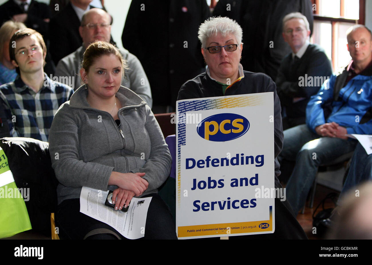 Striking workers at a Belfast city centre rally as civil servants in ...