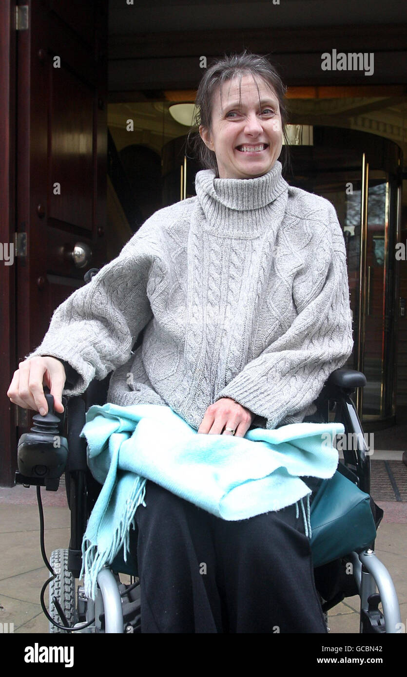 Debbie Purdy outside Milbank, after hearing the announcement from ...