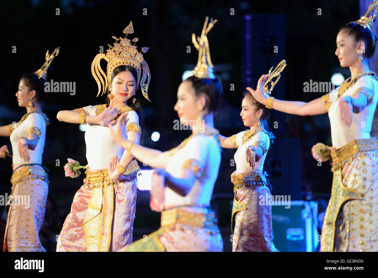 traditional Thai Dance in the Santichaiprakan Park at the Mae Nam Chao ...