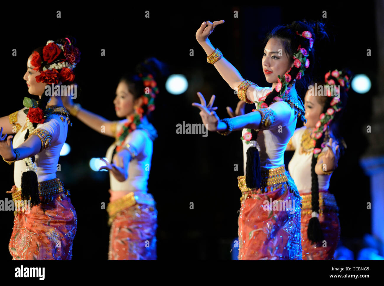 traditional Thai Dance in the Santichaiprakan Park at the Mae Nam Chao ...