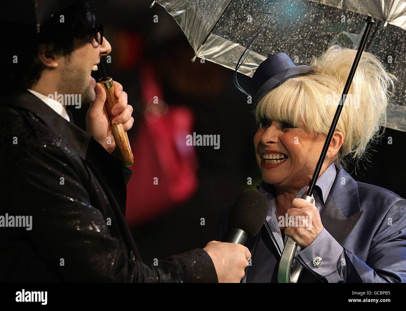 Barbara Windsor (right) talks to Alex Zane at the Royal world premiere ...
