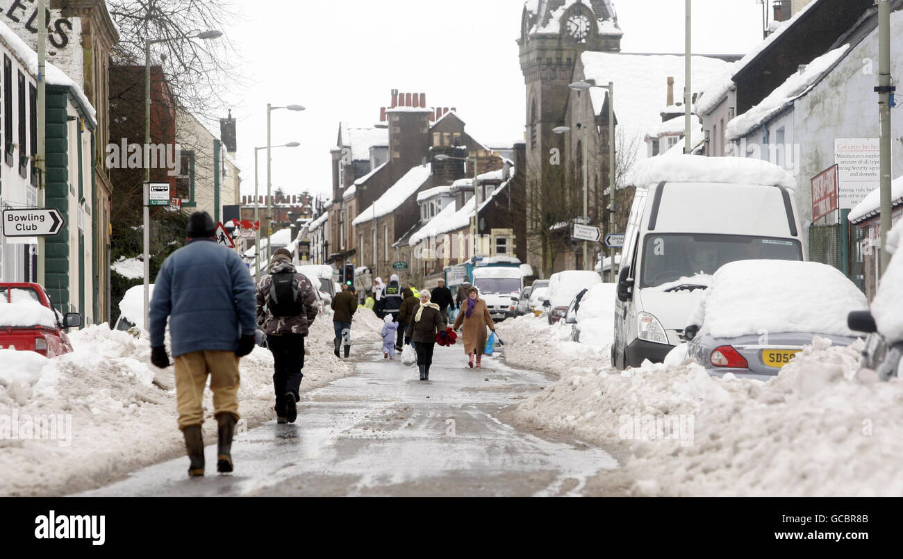 Snowy conditions Auchterarder, Scotland as the cold snap continues ...