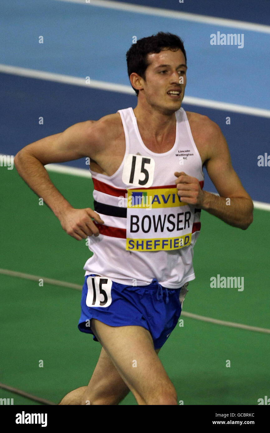 Lincoln wellingtons matt bowser during the mens 3000m final hi-res ...